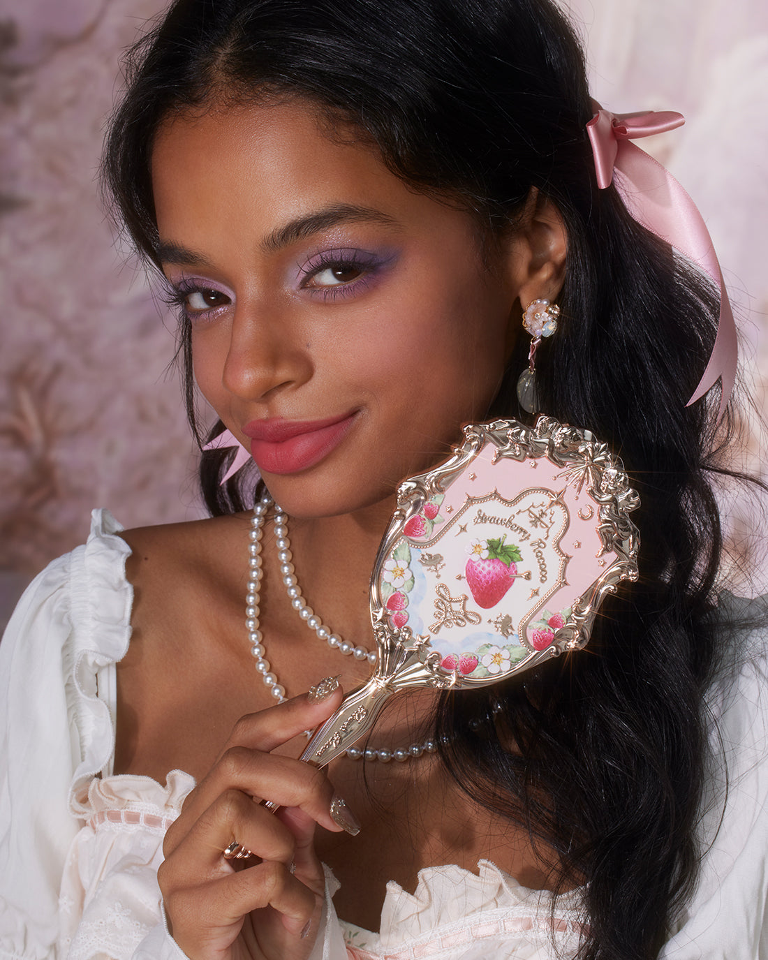 Strawberry Rococo Hand Mirror – Flower Knows
